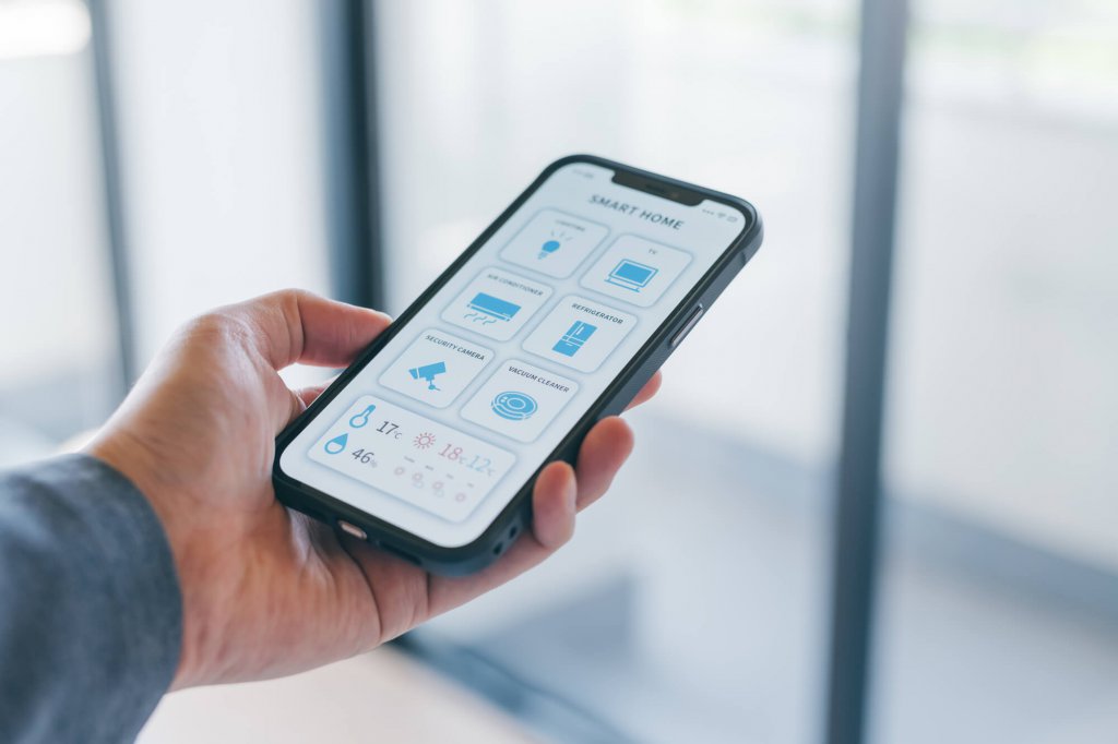 混同しやすいDXとIoTは何が違う？両者の特徴や導入事例も解説 | TRYETING Inc.（トライエッティング）